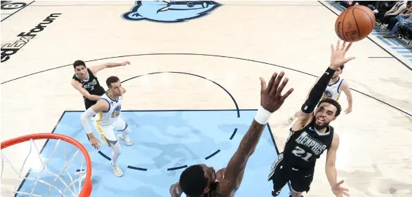 Grizzlies rout Warriors; Bucks hold off Nets - PressReader