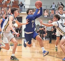 Rowley shining in fi rst season with Washburn Rural - PressReader