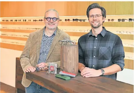 40 Jahre Leidenscha­ft fürs Optische - PressReader