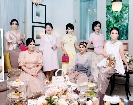 Celebratin­g Surabaya - PressReader