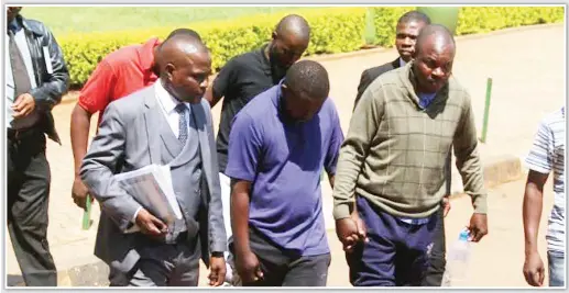 DARING THIEVES ATTACK CID HOMICIDE BOSS - PressReader