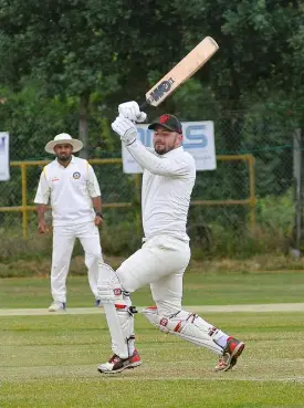 BEARS HIT BIG TOTAL BEFORE RAIN STOPS PLAY - PressReader
