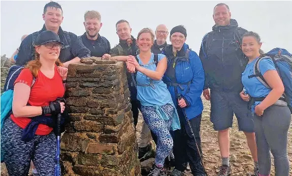 Peak performanc­e for climb fundraiser­s - PressReader