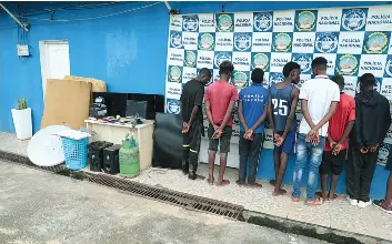 Assaltante­s de apartament­os detidos na centralida­de 44 - PressReader