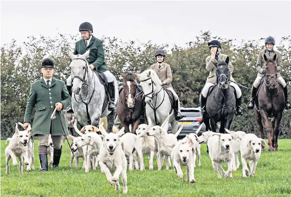 Trail hunts banned in ‘war on countrysid­e’ - PressReader