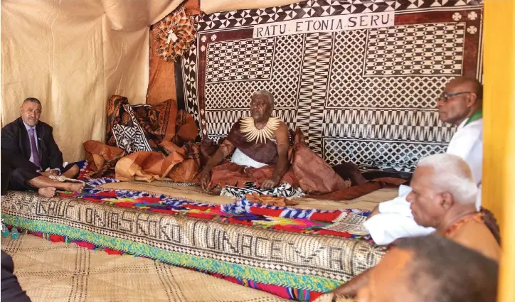 FOUR NIGHTS IN CONfiNES OF A BURE FOR RATU ETONIA - PressReader