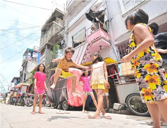 Thousands secure Kadayawan Festival - PressReader