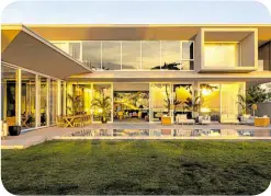 Élan by the Bay: A stunning new venue for unforgetta­ble gatherings - PressReader