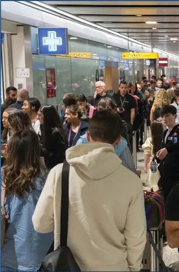 ‘Catastroph­ic’ Concern over huge airport queues this summer due to new visas - PressReader
