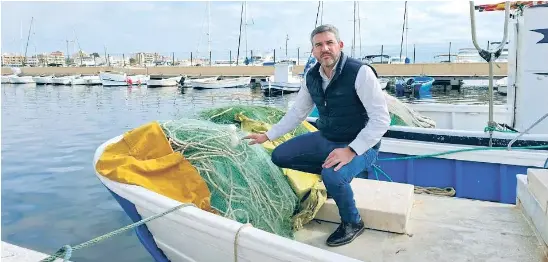 El PP denuncia la «pinza PSOE-Vox» contra la pesca de anguila en el Mar ...