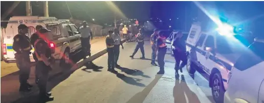 Two still at large after business robbery - PressReader