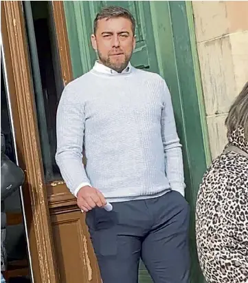 Shoppers alarmed by man’ s bizarre dash around Tesco - PressReader