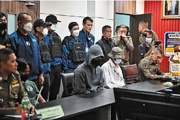 Three held for selling gun to teen - PressReader