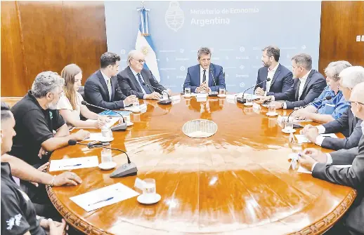 Ford invierte otros u$s 80 millones para producir motores en la ...