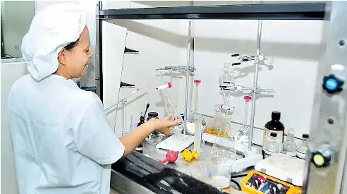 Laboquidom funciona con éxito a nivel nacional - PressReader