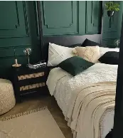 GORGEOUS GREEN - PressReader