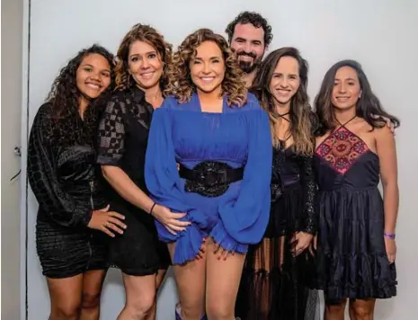 DANIELA MERCURY CELEBRA 40 ANOS DE CARREIRA COM SHOW - PressReader