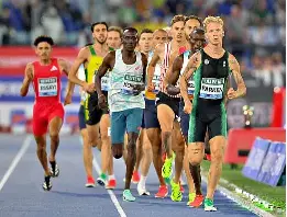 Robert Farken knackt deutschen Uralt-Rekord über 1500 Meter - PressReader