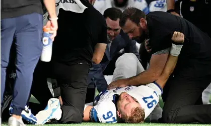 NFL roundup: Hutchinson suffers serious leg injury; Sirianni jaws with ...