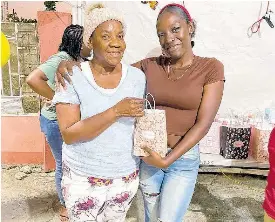 AUNTY INEZ spreading Christmas joy - PressReader