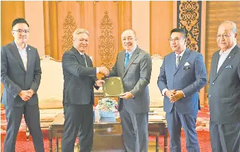 New KK Mayor receives appointmen­t letter - PressReader