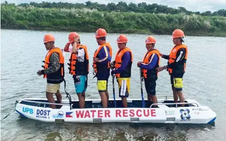 NE LGUs receive unsinkable boats - PressReader