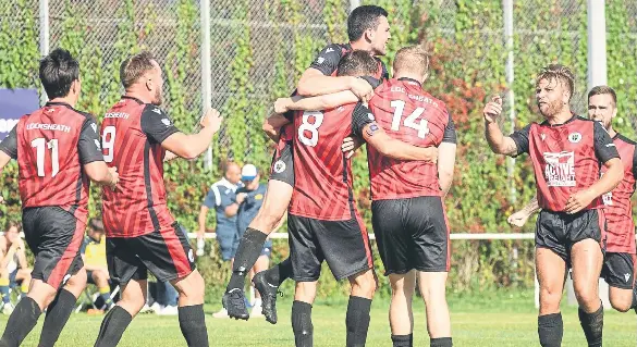 Undefeated Locks surge back to bank five-star win over Moneys - PressReader