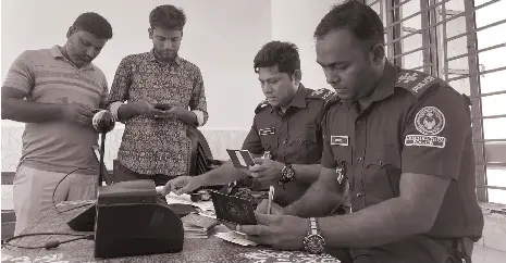 Returning Rohingya refugees to country riven by civil war seems a ...