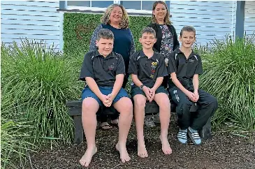 Rahotu trio head for Timaru to show off agricultur­al know-how ...