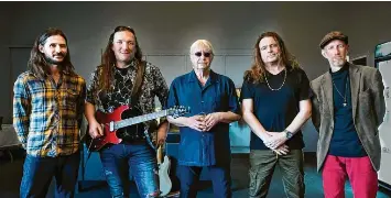 Ian Paice, Drummer von Deep Purple, mit Band auf Solotour im Spectrum - PressReader