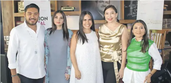 HABLEMOS DE MODA - PressReader