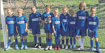 Busy Wallace in the thick of the action - PressReader