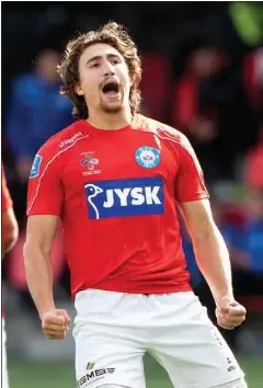 Imponeret af ung SIF- bomber - PressReader