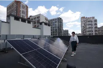 Ukraine rushes for solar panels as Russia hits its power grid - PressReader