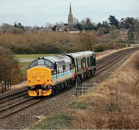 Makeovers for Locomotive Services and Loram Class 37/4s - PressReader