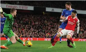 Martinelli hits double as Arsenal thrash Everton to go five points clear at the top - PressReader