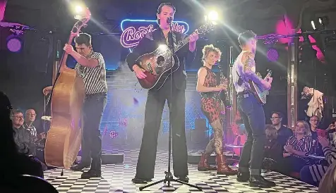 Haartolle, Petticoat und Rock’n’Roll - PressReader