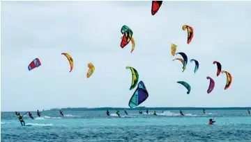 LE FESTIVAL DE KITE DE RETOUR EN JUILLET - PressReader