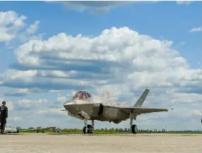 Federal government inks deal to buy fleet of F-35 fighter jets - PressReader