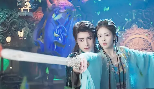 ‘MOONLIGHT MYSTIQUE’ ENSEMBLE ELEVATES FANTASY INTO EMOTIONAL RESONANCE ...