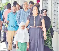 Students celebrate new school block - PressReader