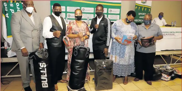 Injabulo kwabesibha­kela bethola izinsiza - PressReader