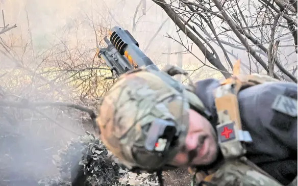 Ako Rusija probije sve linije, Macron bi poslao NATO snage u Ukrajinu ...