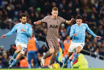 Tottenham fight back to hold Man City in six-goal thriller - PressReader