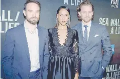 SE COMPROMETE­N TOM HIDDLESTON Y ZAWE ASHTON - PressReader