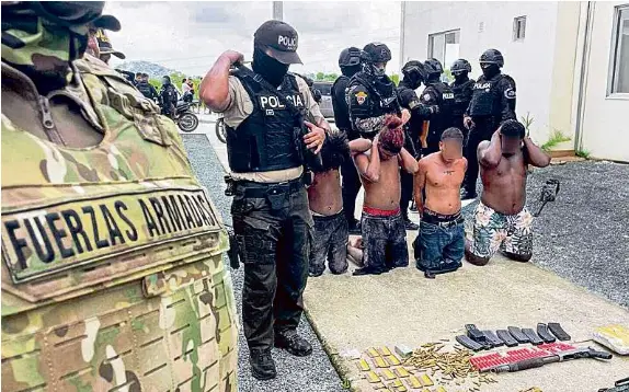 Las bandas criminales se toman las redes sociales en Ecuador para infundir terror - PressReader