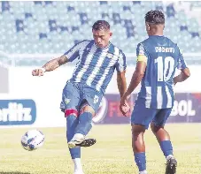 La O&M golea y Pantoja regresa a senda triunfal - PressReader