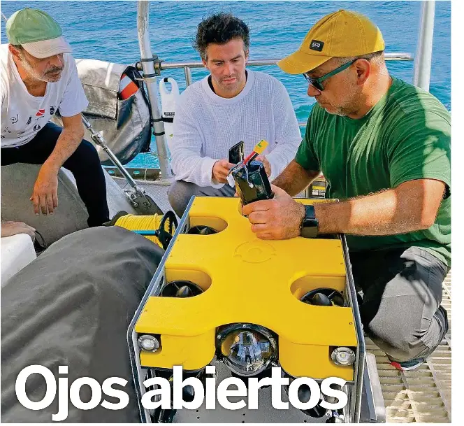 Ojos abiertos debajo del mar - PressReader