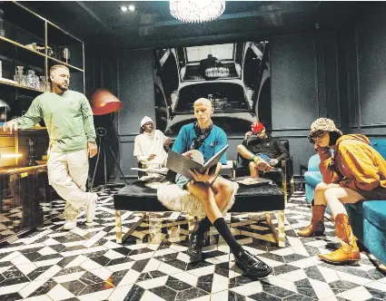 Al estilo de Salgado - PressReader