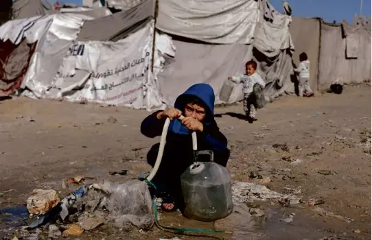 Hamas says it will dissolve its Gaza government - PressReader